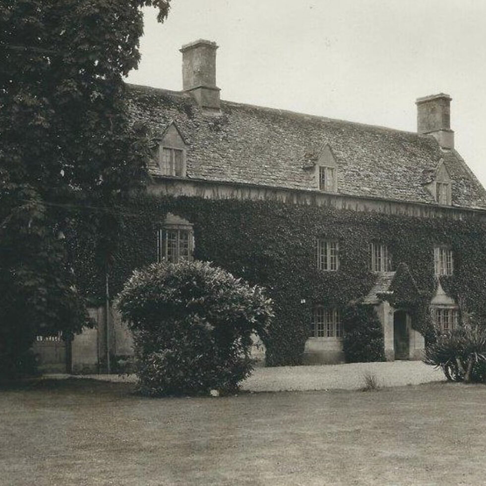 Friars Court Oxfordshire | Weddings, Gardens & Cottage